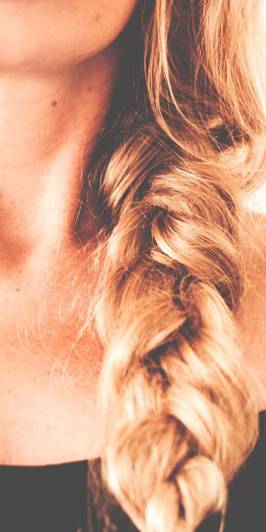 10+ Beachy Hairstyles You’ll Want Every Day (Not Just On Vacay)